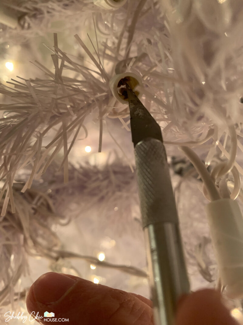 Easy Tips to Fix Your Christmas Tree Lights