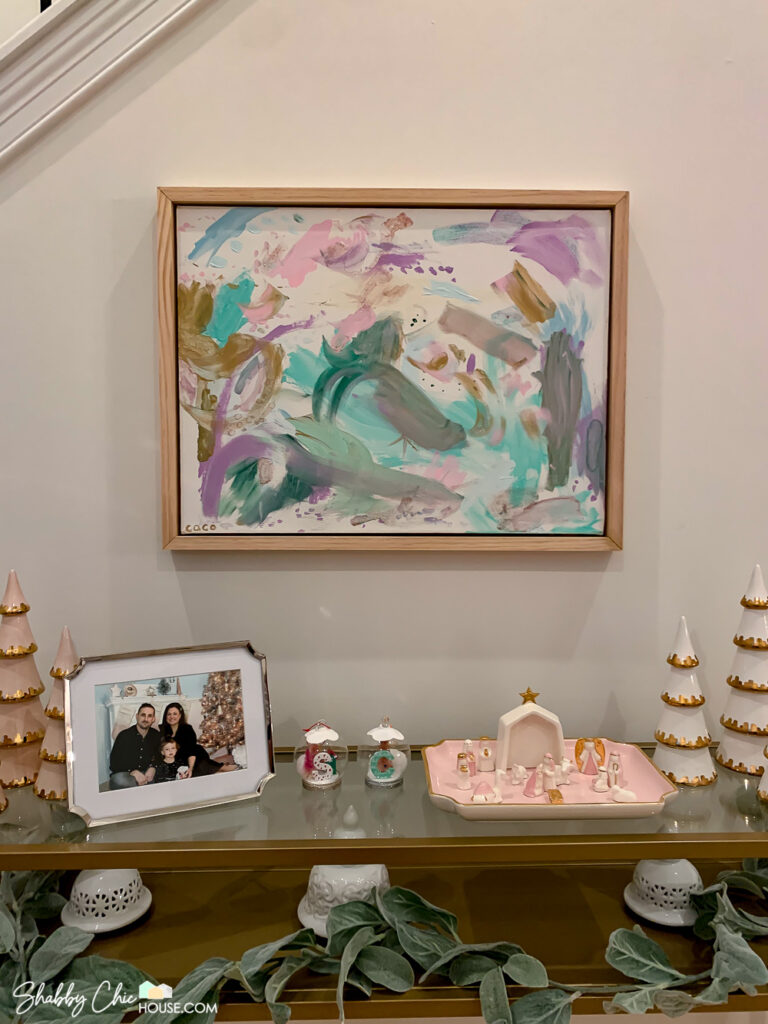 How to Build a DIY Floating Picture Frame